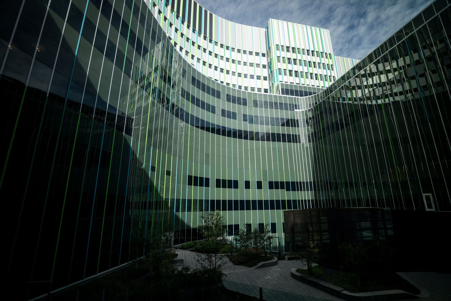 New Arthur J.E. Child Comprehensive Cancer Centre fuels growth in Calgary's life sciences sector ...